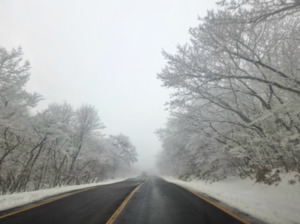 초속 10~30m 강풍···해상엔 최대 5.5m 파도